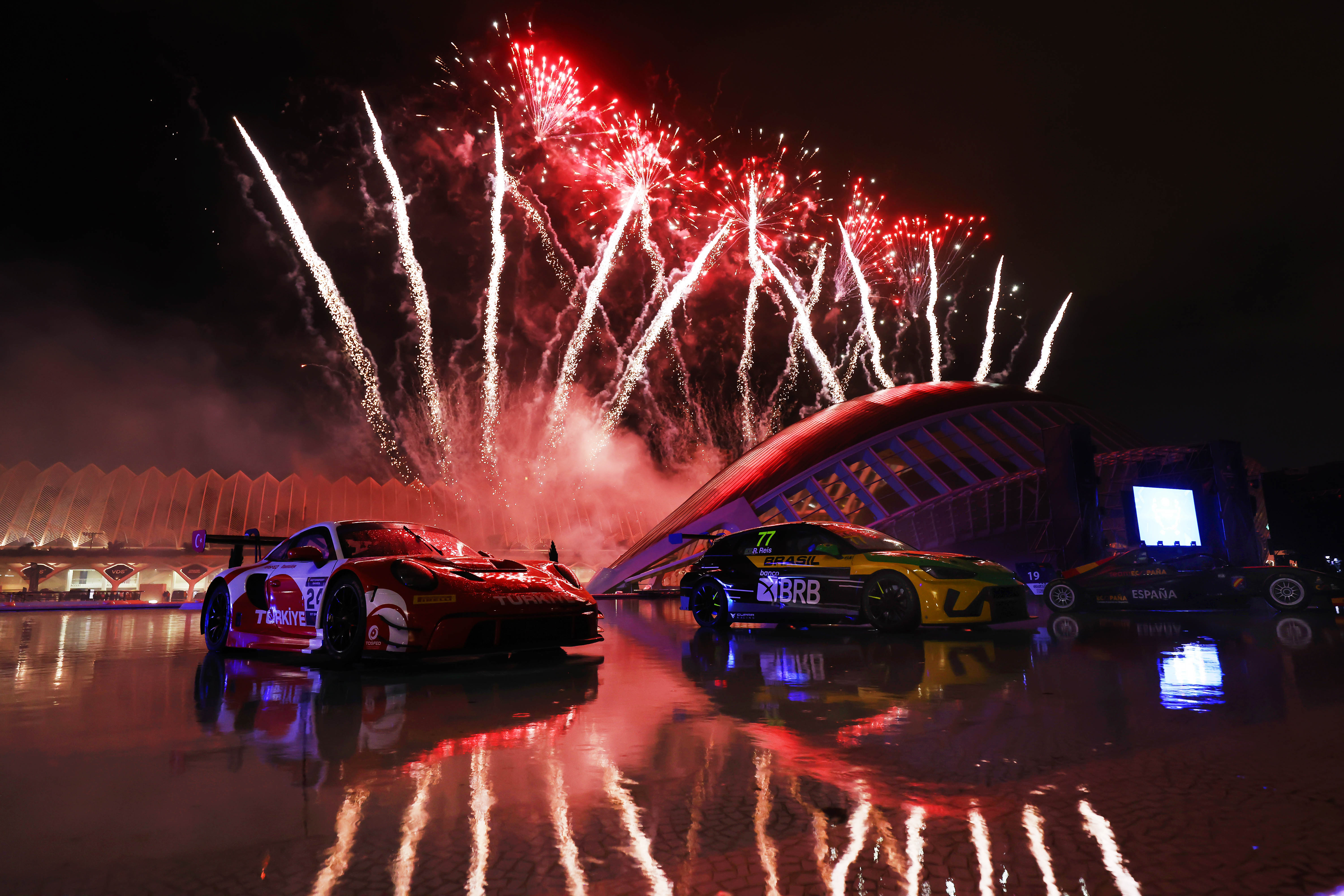 Spectacular opening ceremony launches 2024 FIA Motorsport Games in Valencia | FIA Motorsport ...